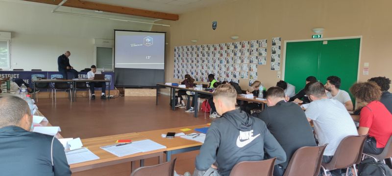 DISTRICT SEINE-ET-MARNE DE FOOTBALL – Uni, Fort, Efficace et Ambitieux